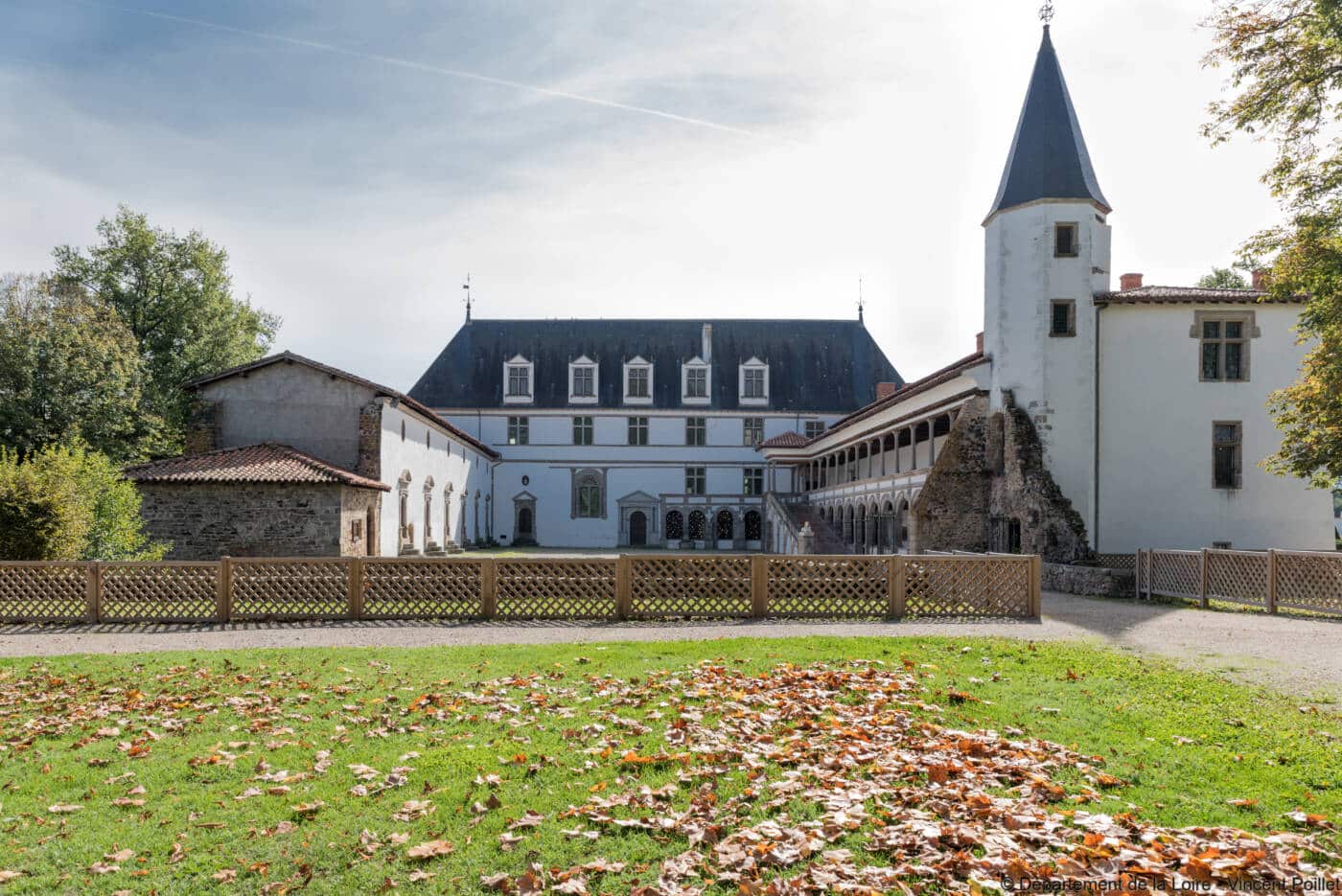 Château de la Bâtie d'Urfé | Charlieu-Belmont Tourisme